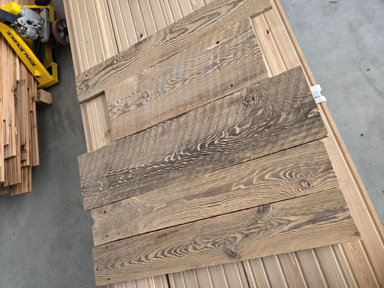 WoodPlanet.com : Offers to Sell : Reclaimed Wood